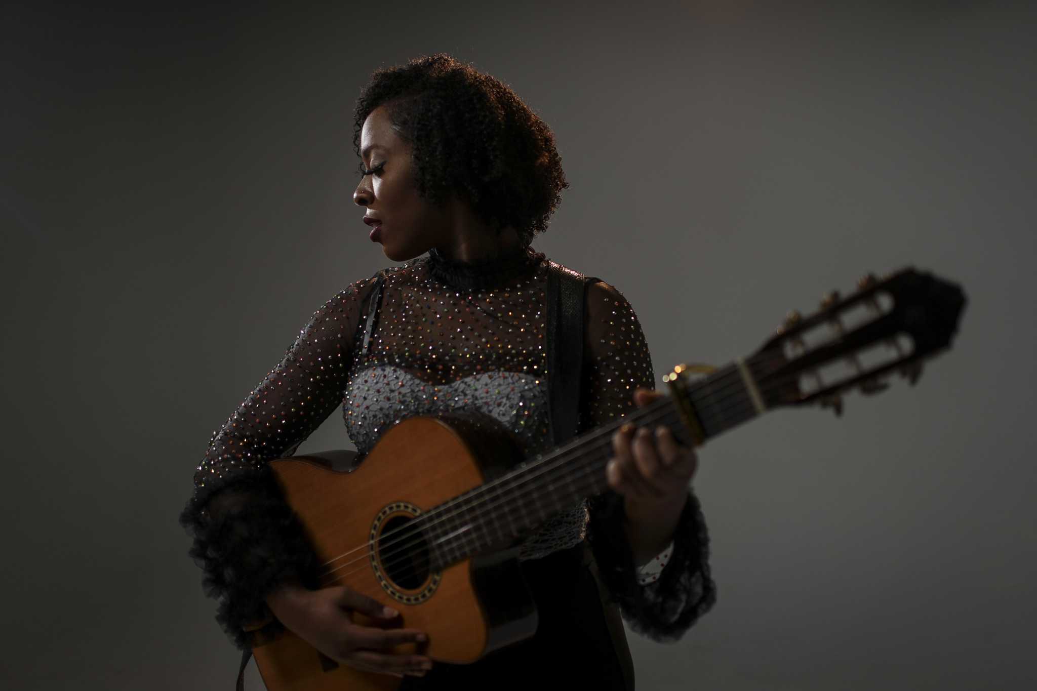 Houston R&B singer Kristal Cherelle explores ‘Stages of Love’