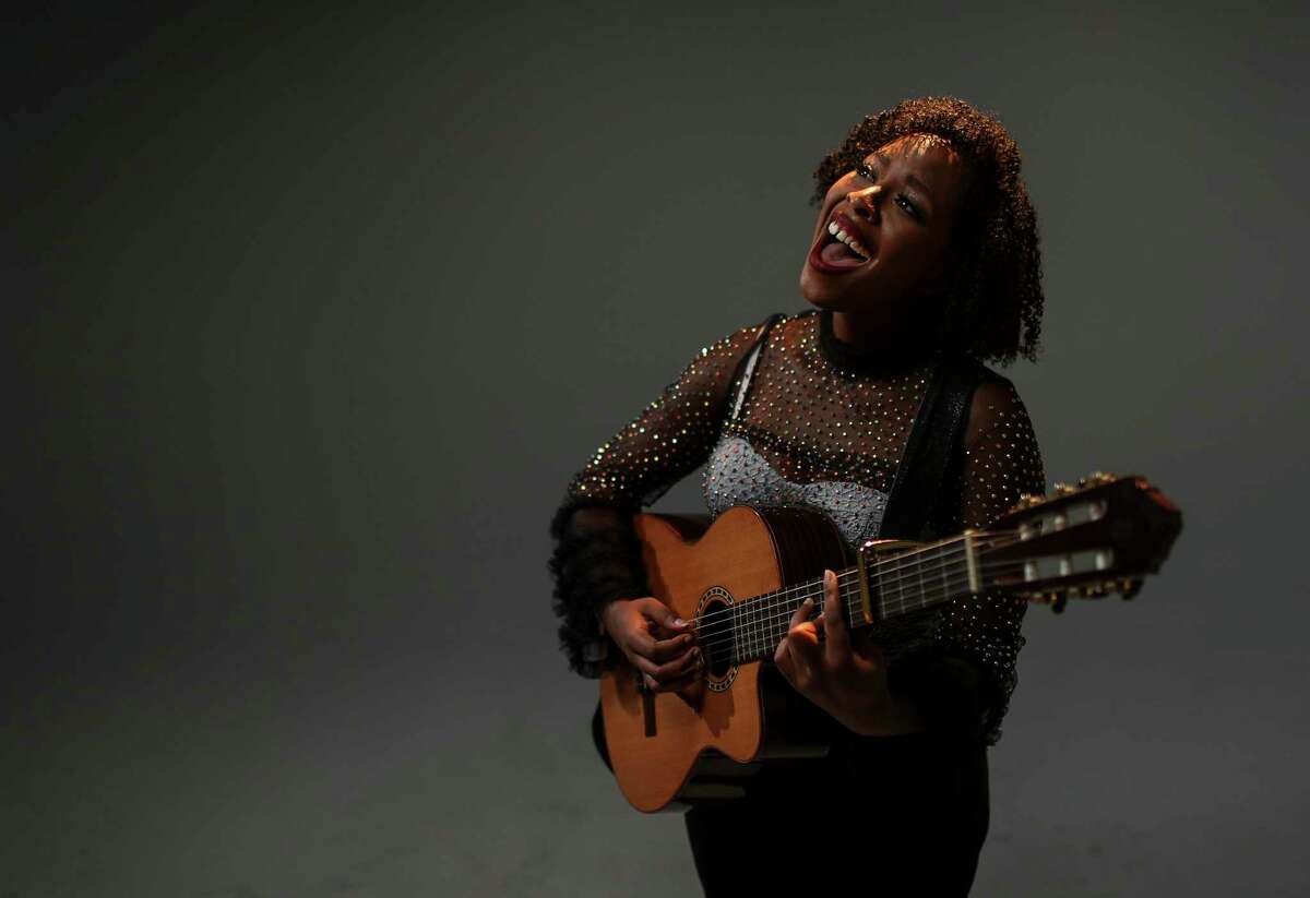 Houston R&B singer Kristal Cherelle explores ‘Stages of Love’