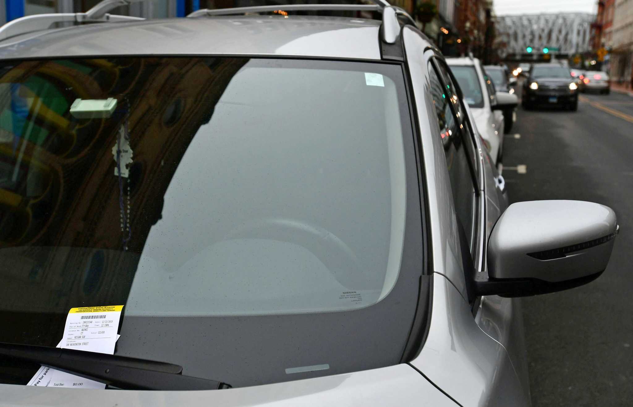 Norwalk courtesy cards provide ‘goodwill’ for expired parking meters