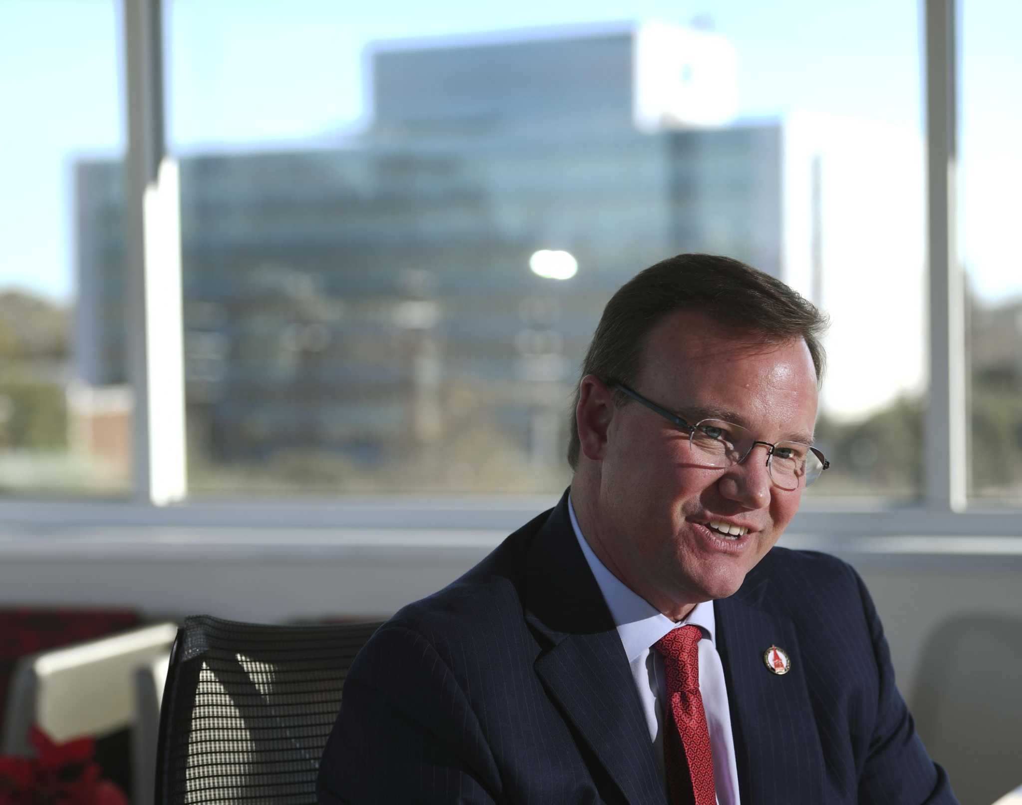 UIW chooses the name Founders Hall for its new building, will use two ...