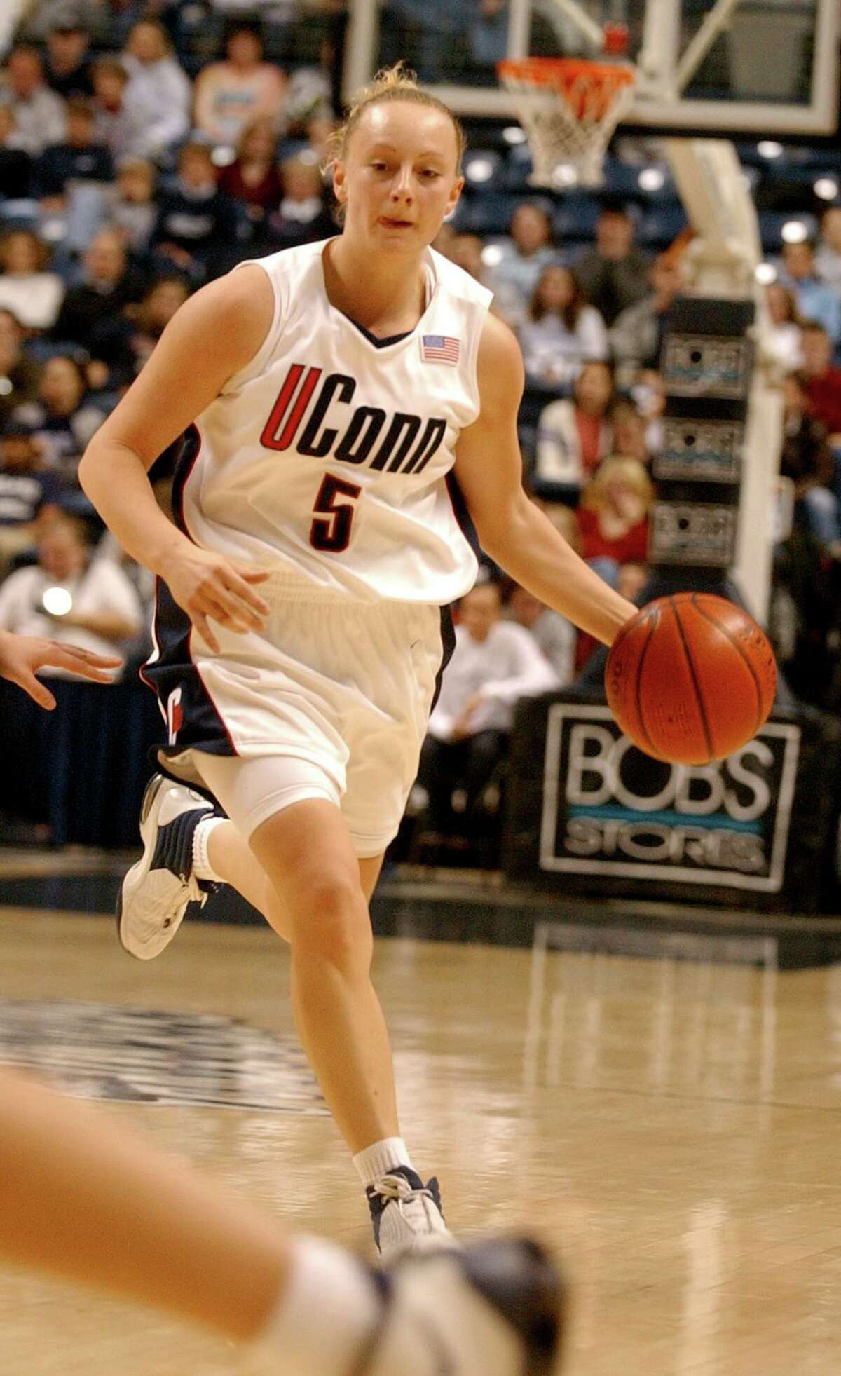 Former UConn Husky Maria Conlon returns to her roots, coaching and leading