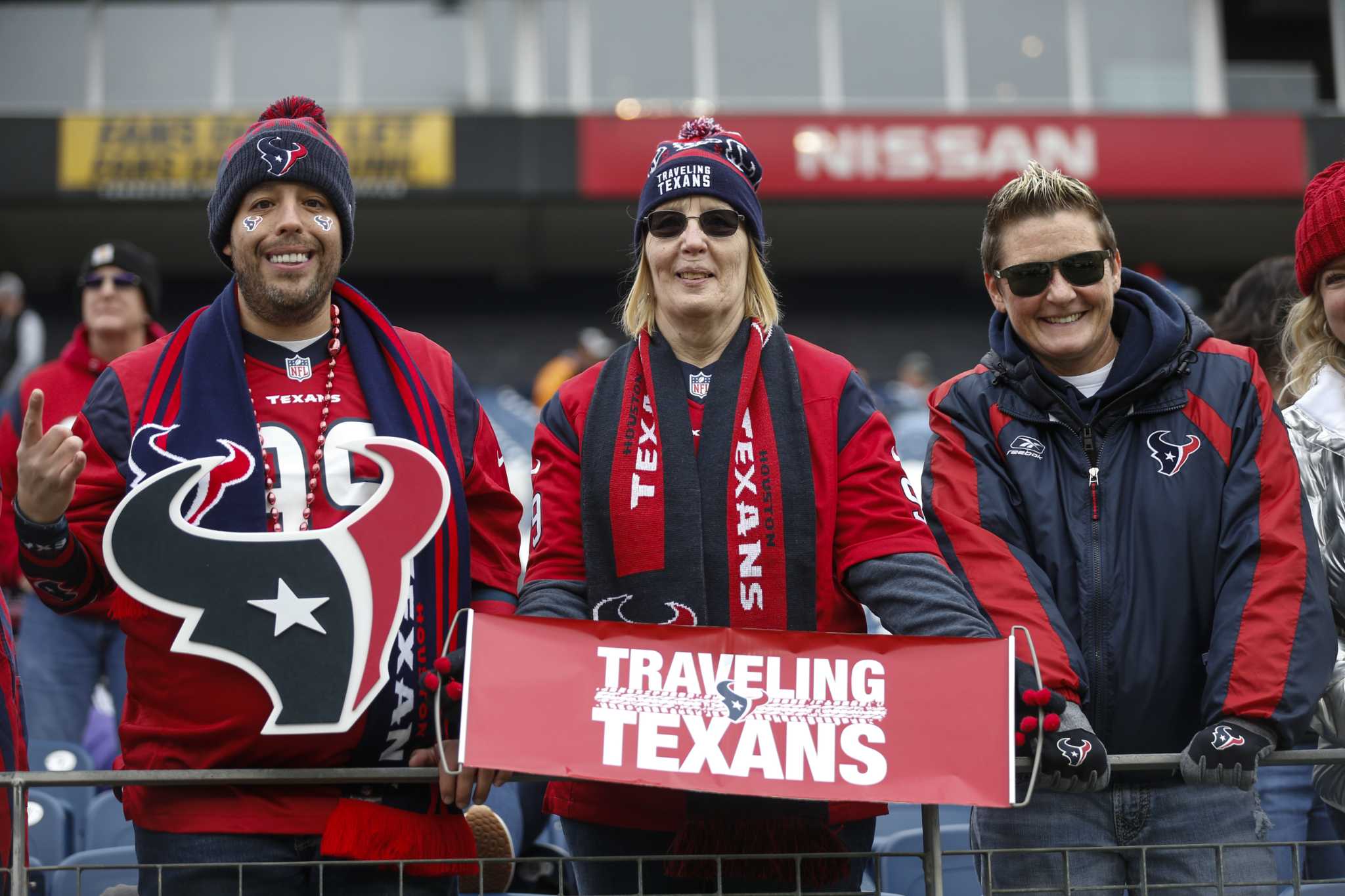 Texans fans travel to Nashville for Titans game