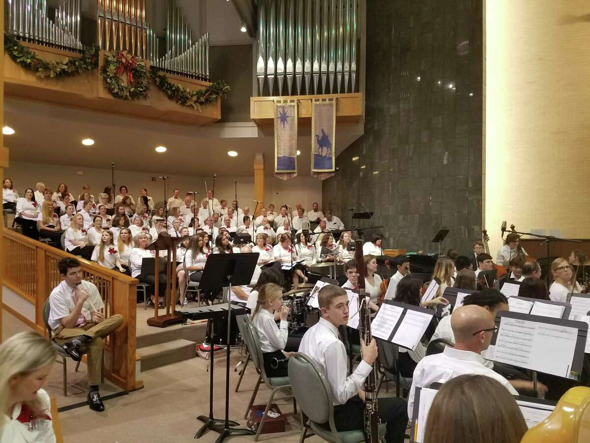 One ‘a-chord’: churches sing together in perfect harmony