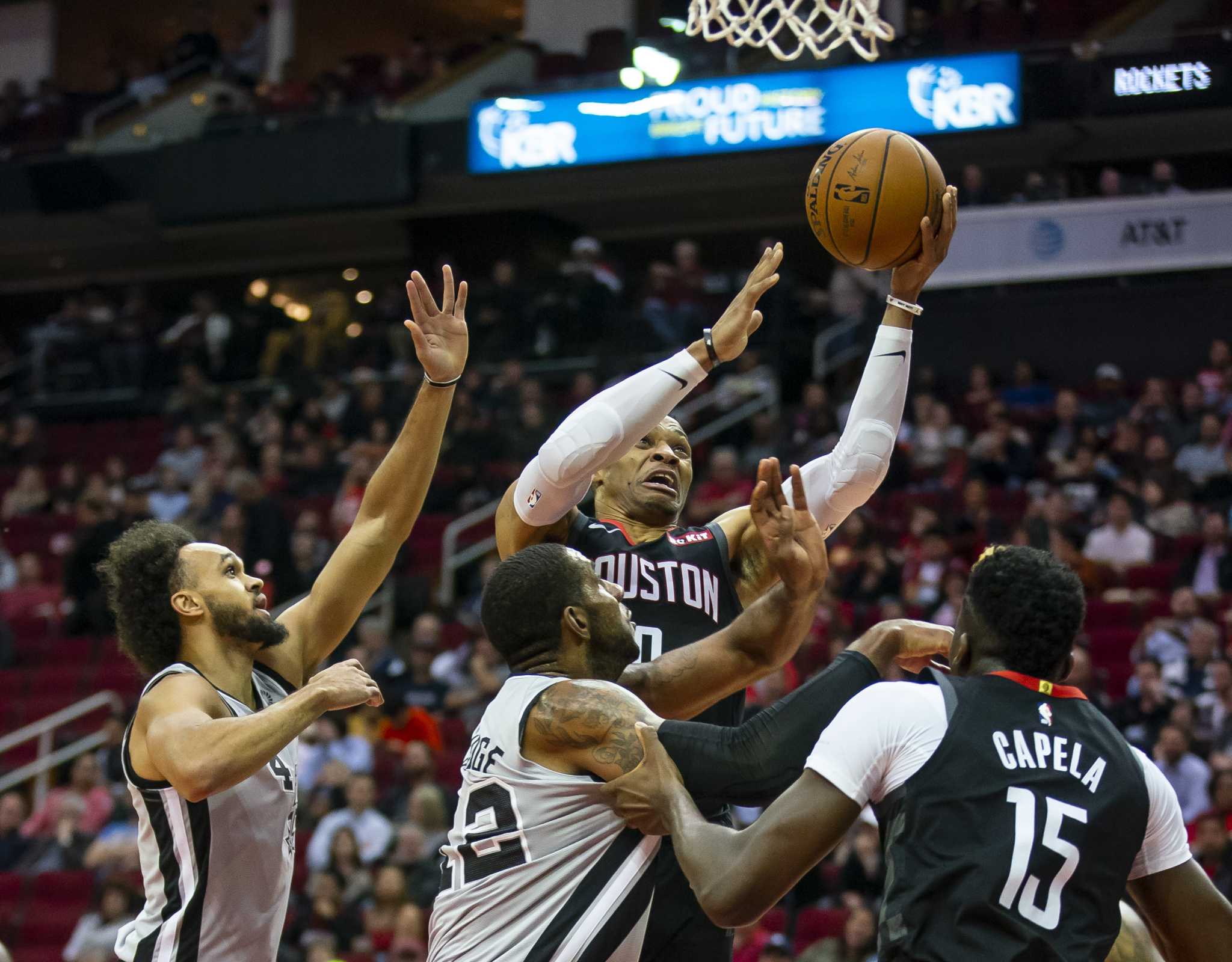 Rockets overcome 25-point deficit in massive comeback against Spurs
