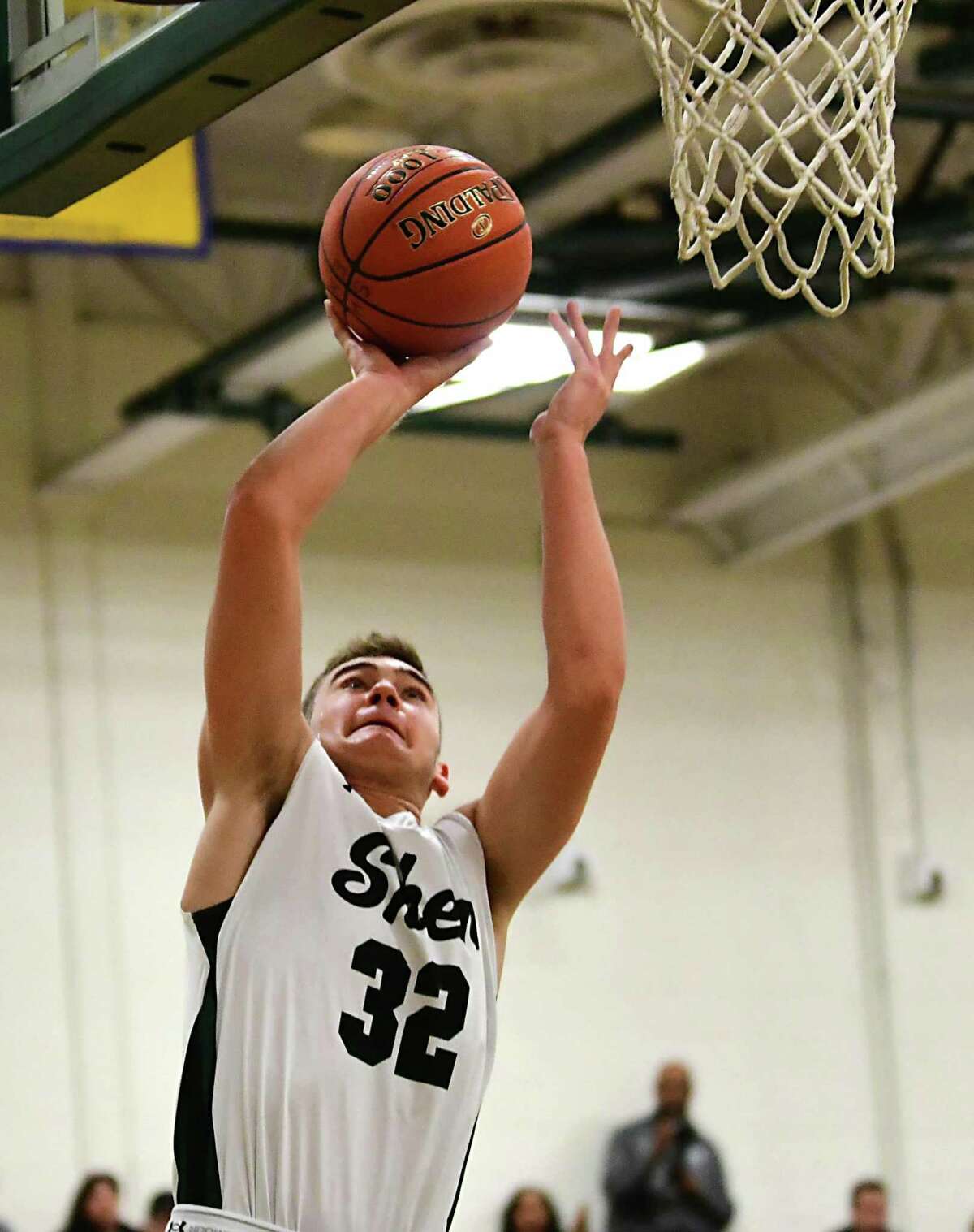 Shenendehowa defeats CBA 62-40 in boys' basketball