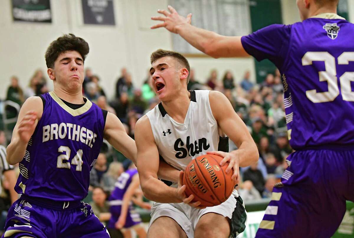 Shenendehowa defeats CBA 62-40 in boys' basketball