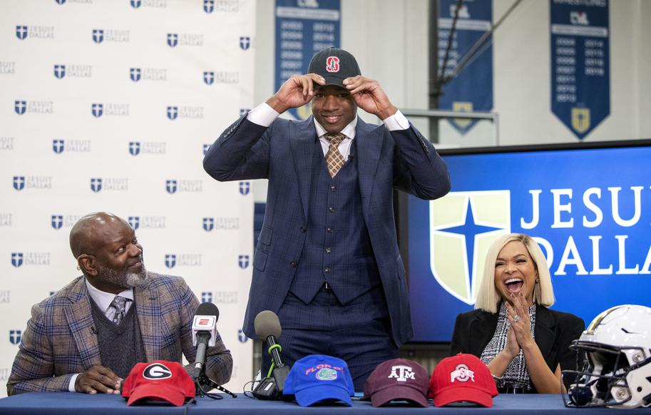 Stanford lands E.J. Smith, son of Hall of Famer Emmitt