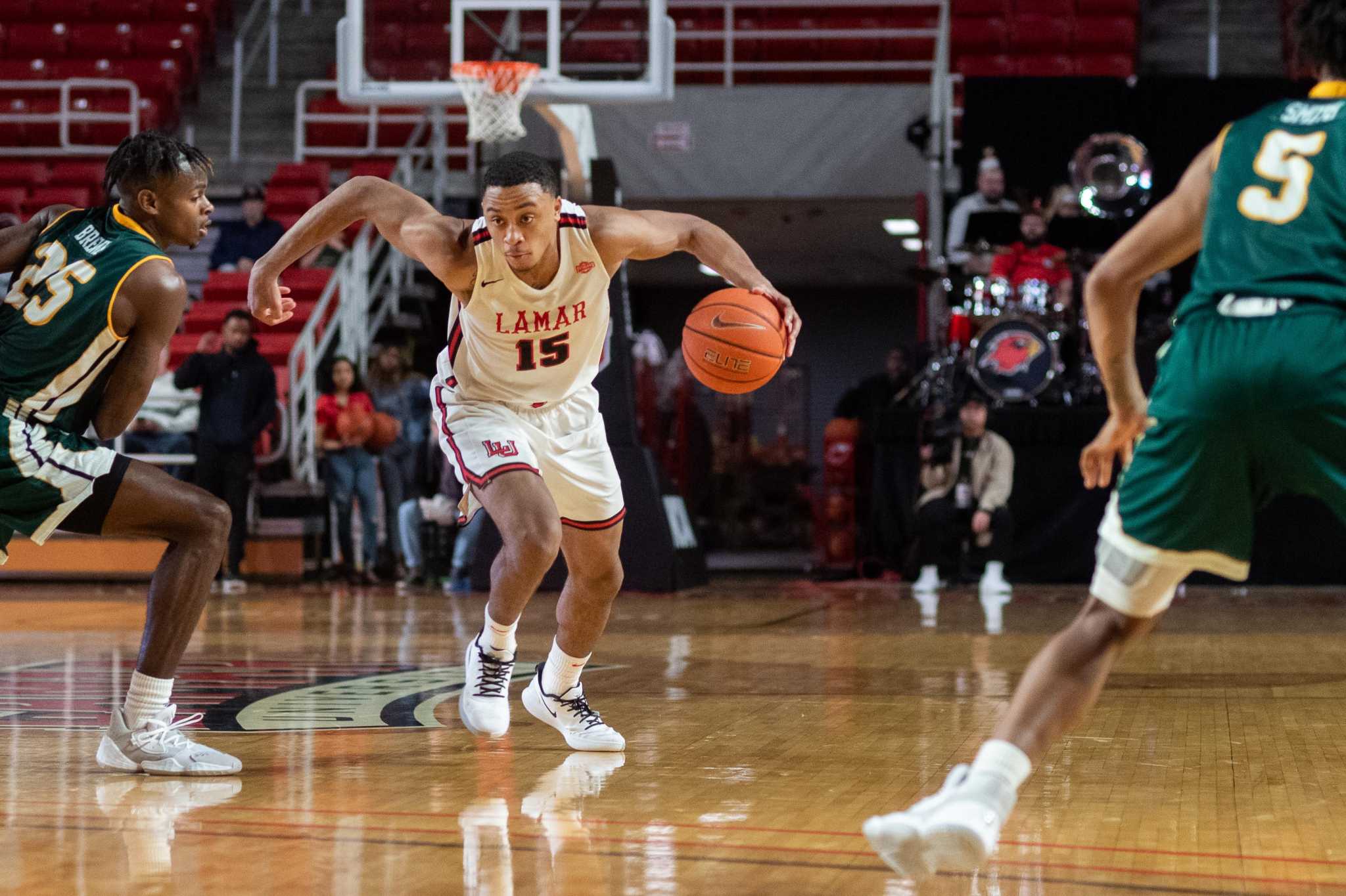 T.J. Atwood scores career-high in conference opener