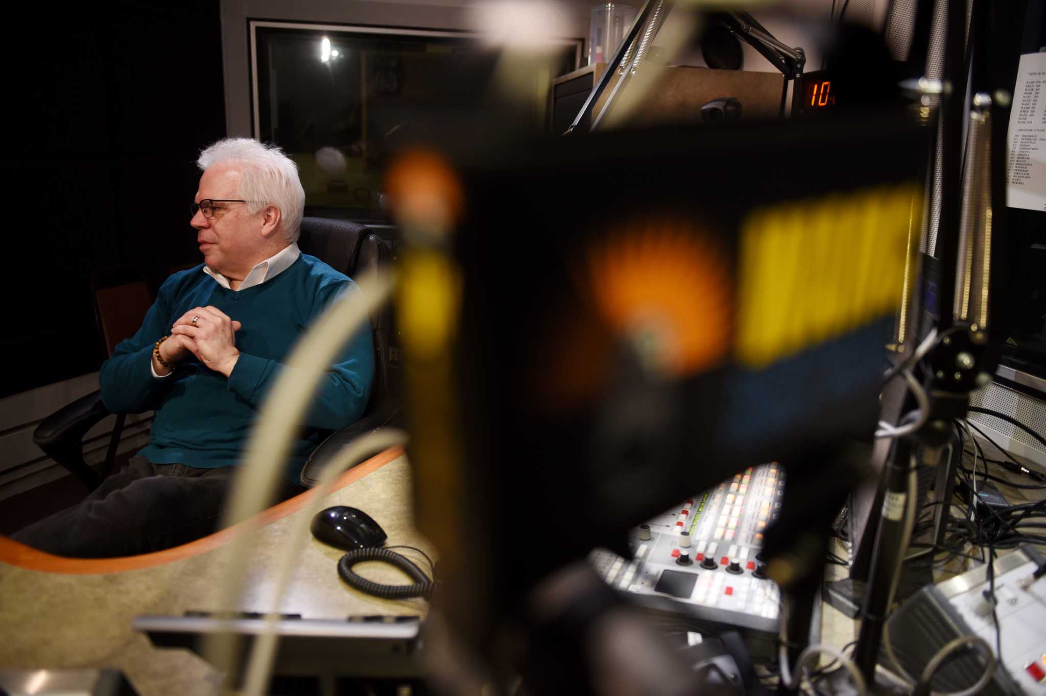 WAMC's 'unflappable' Brian Shields to retire after 3 decades