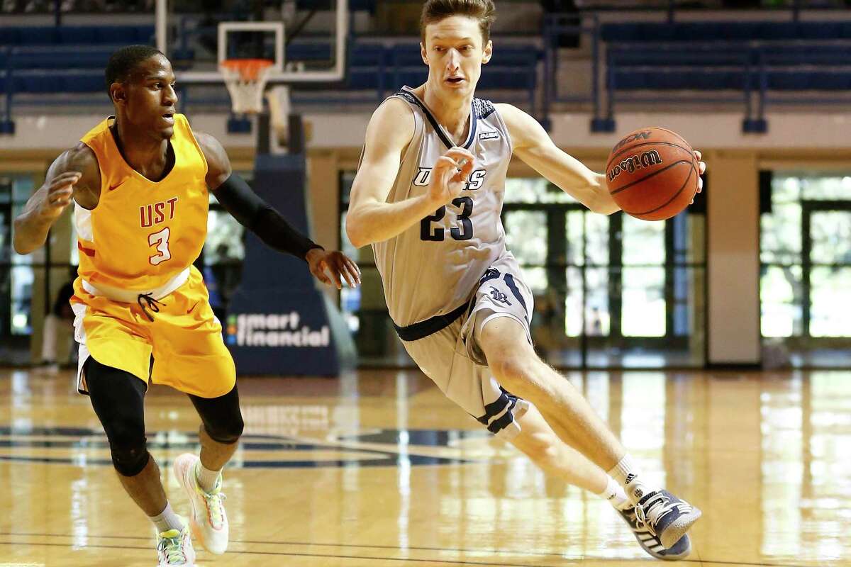 At 8-4, Rice basketball likes its start - HoustonChronicle.com