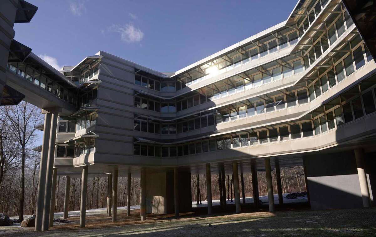 Leasing thaws for sprawling Danbury office — with apartments sprouting next