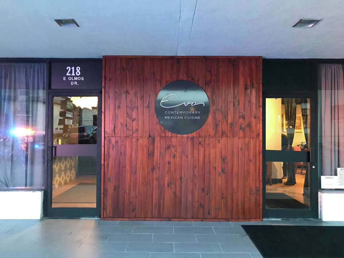 Review: Evolution Restaurant succeeds with upscale modern Mexican food ...