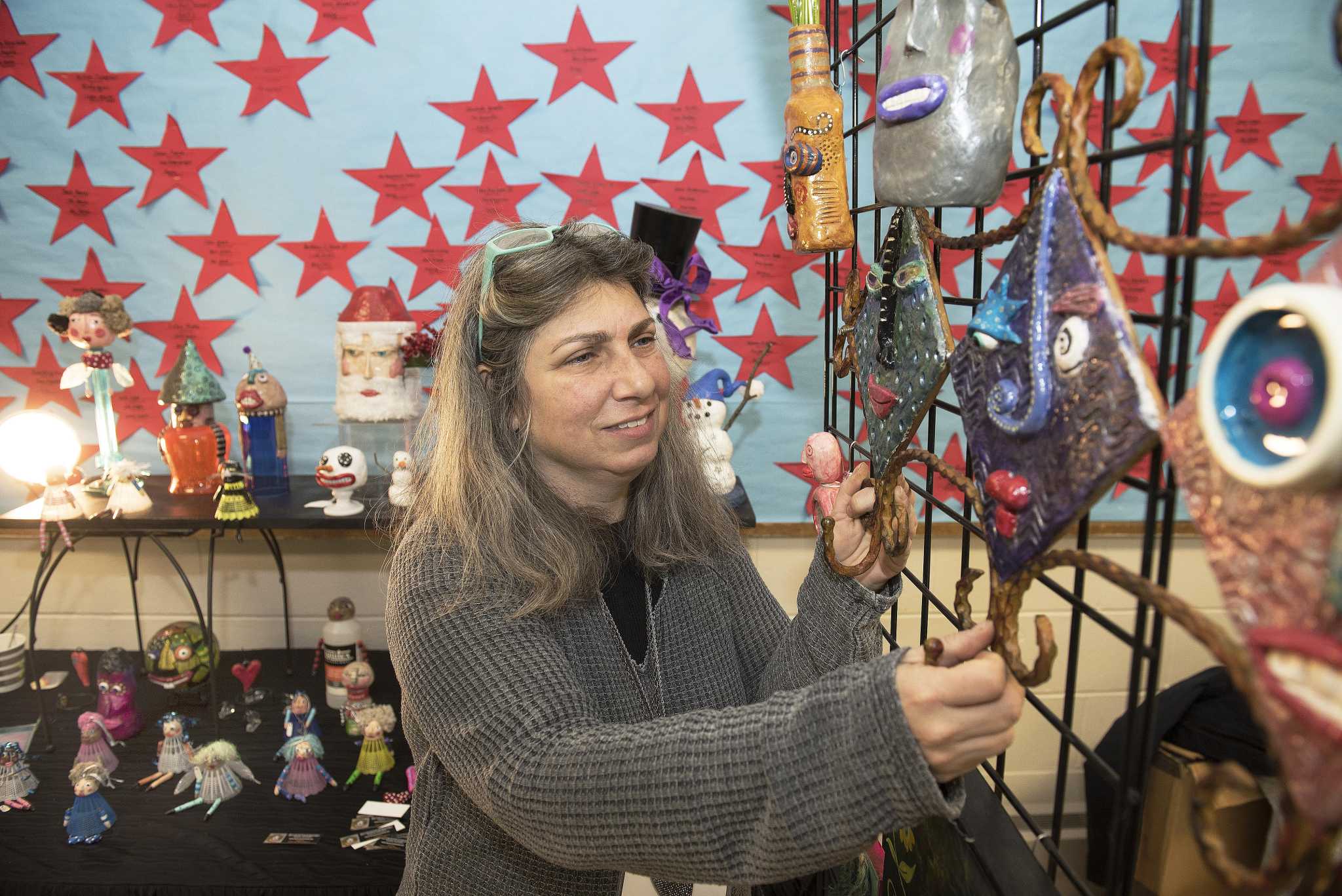 Giving Thanks: Ridgefield Woman’s Club Craft Fair