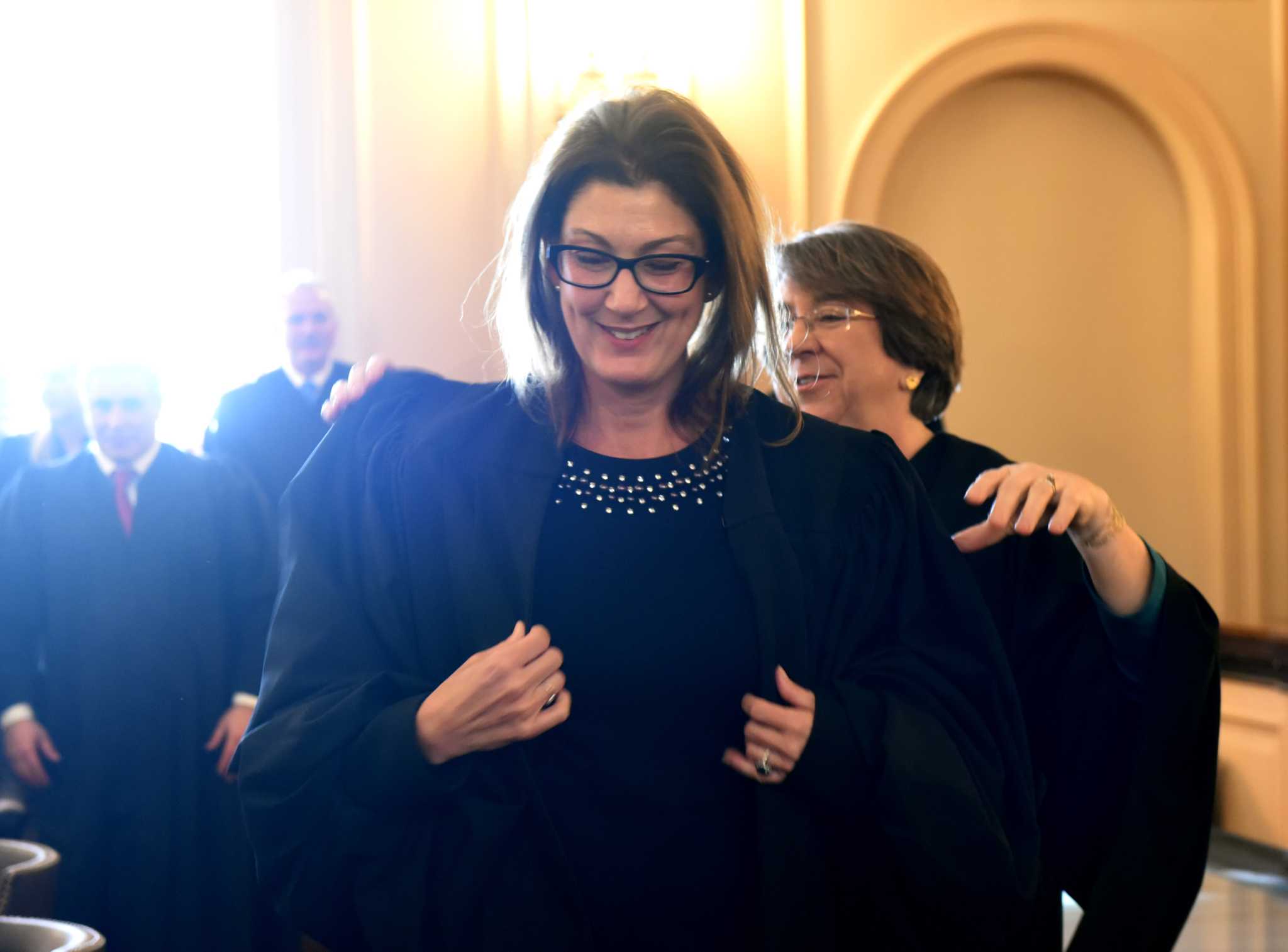 Albany judge runs program to offer gun defendants a second chance