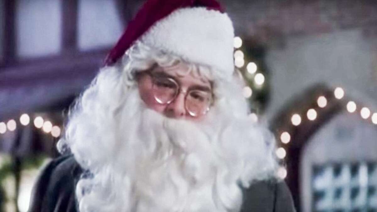 Ranking every movie Santa, from 'Trading Places' Dan Aykroyd Santa to ...