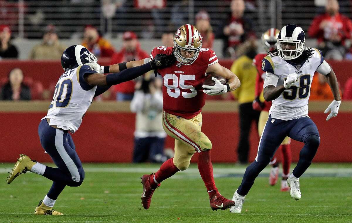 49ers beat Rams 34-31 on Garoppolo’s passes, Gould’s kick