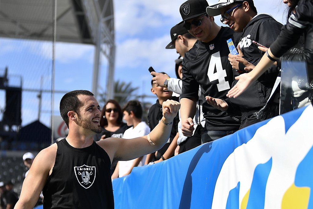 Raiders still alive in playoff race but need a win today (plus help)