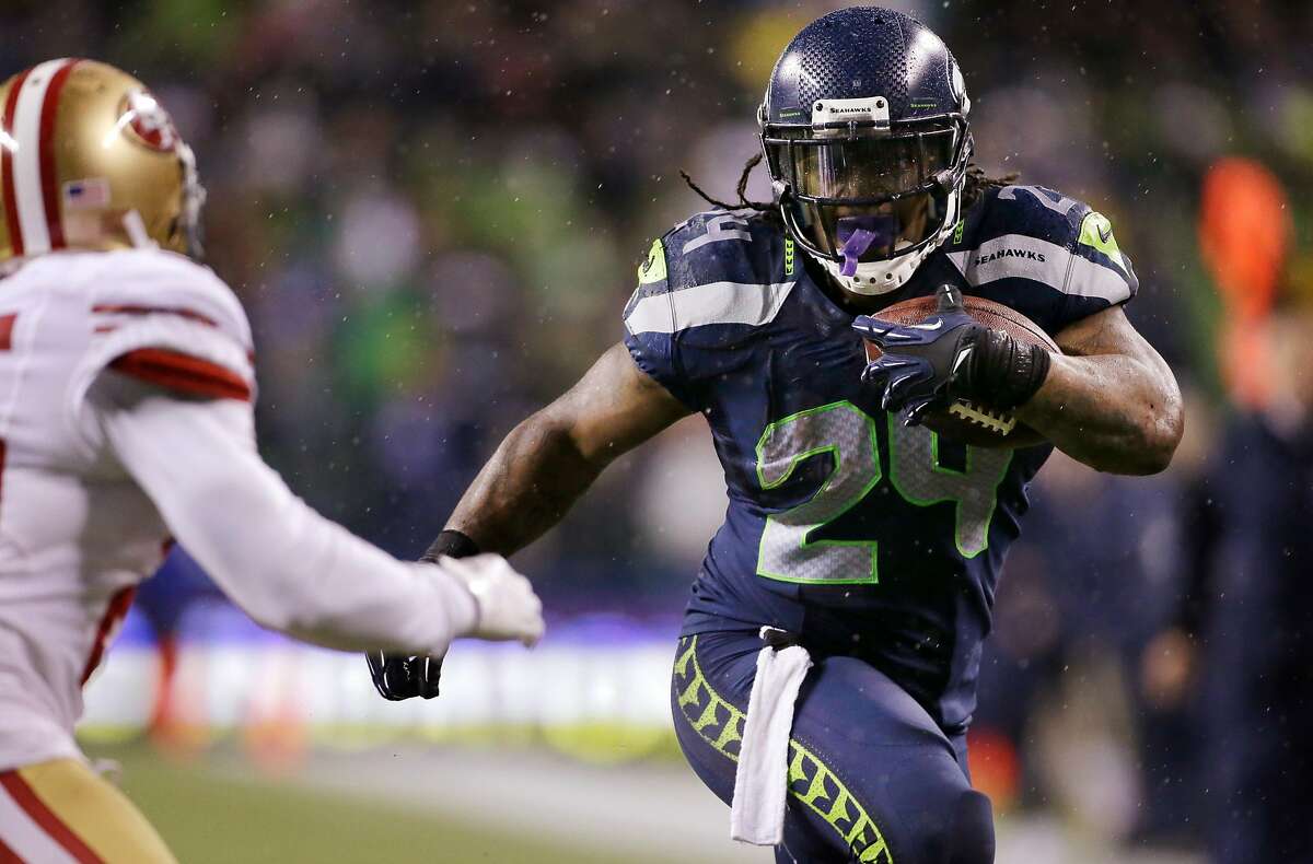 Seahawks bring back RBs Marshawn Lynch, Robert Turbin