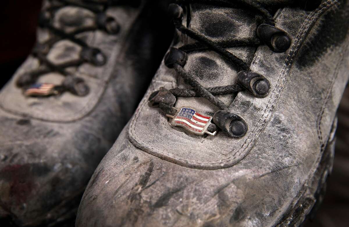 FBI agent had front-row seat to the country’s most notorious crime scenes