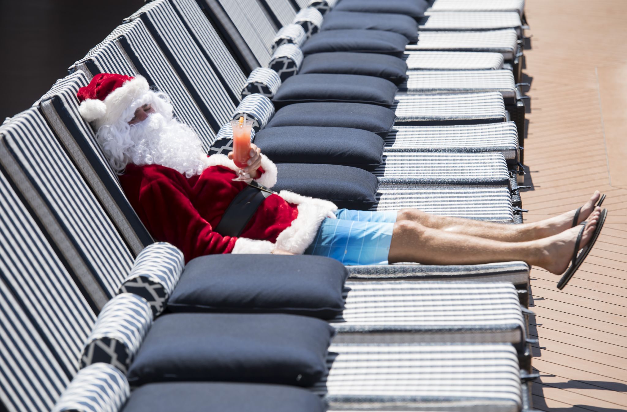 Warm and sunny conditions expected for Christmas Day