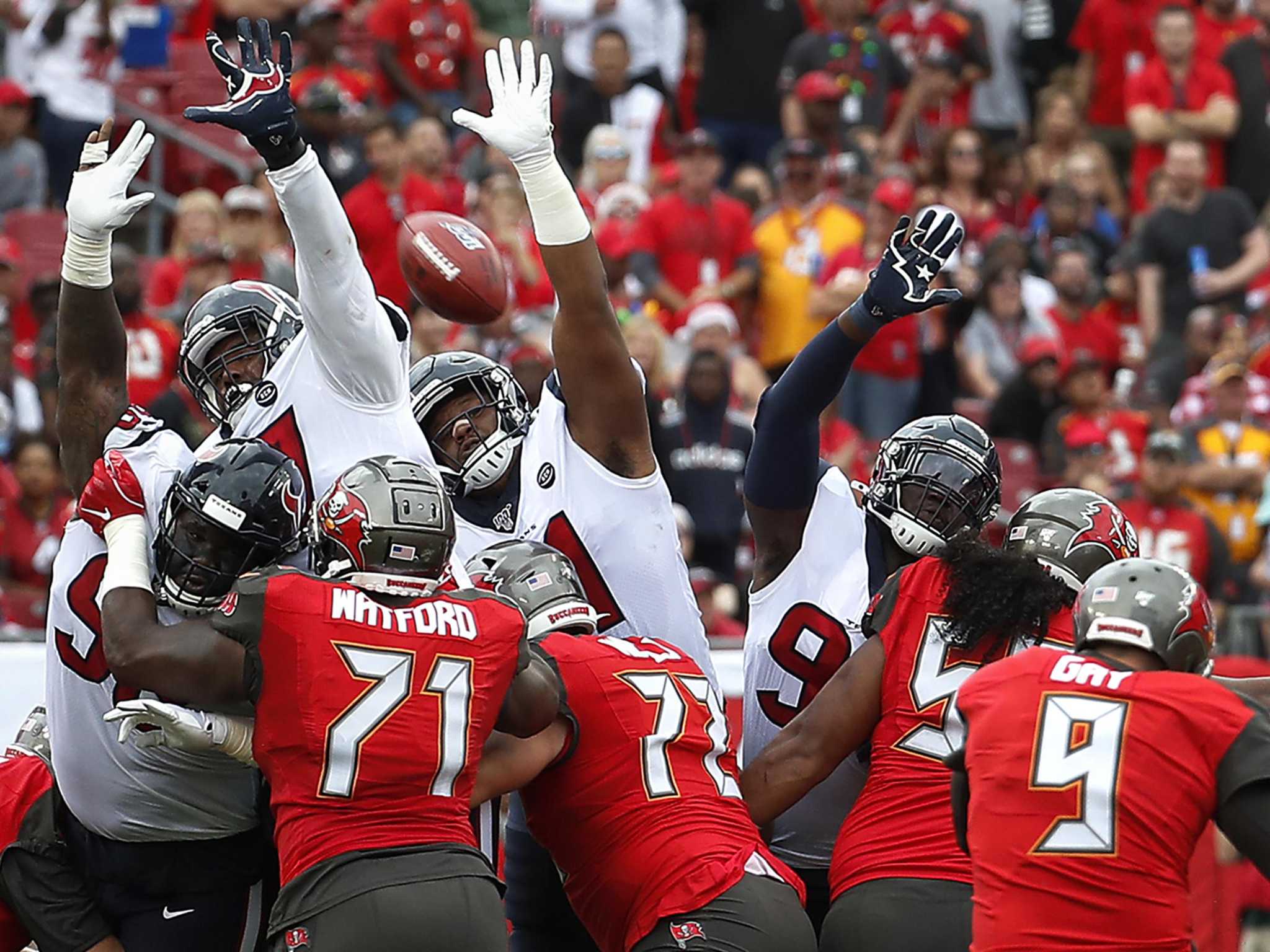 Texans’ special teams finally live up to their name