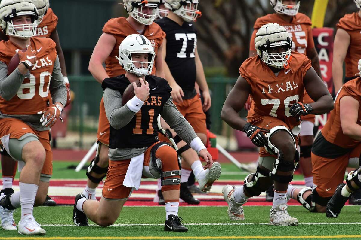 Texas QB Sam Ehlinger weighing all his options, including the NFL