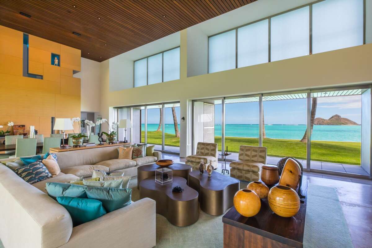 Local philanthropist selling award-winning Hawaii estate and art ...