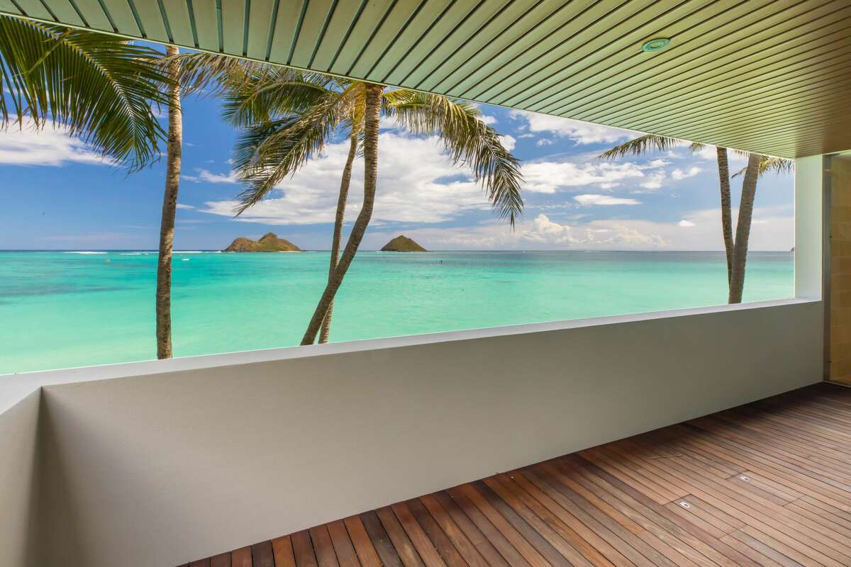 Local philanthropist selling award-winning Hawaii estate and art ...