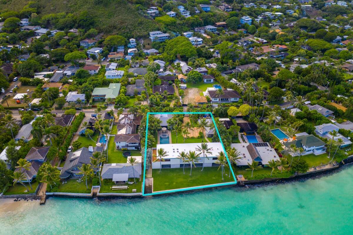 Local philanthropist selling award-winning Hawaii estate and art ...