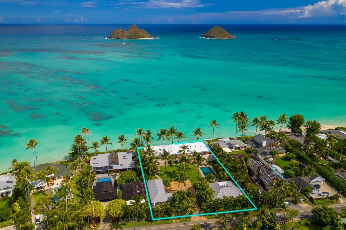 Local philanthropist selling award-winning Hawaii estate and art ...
