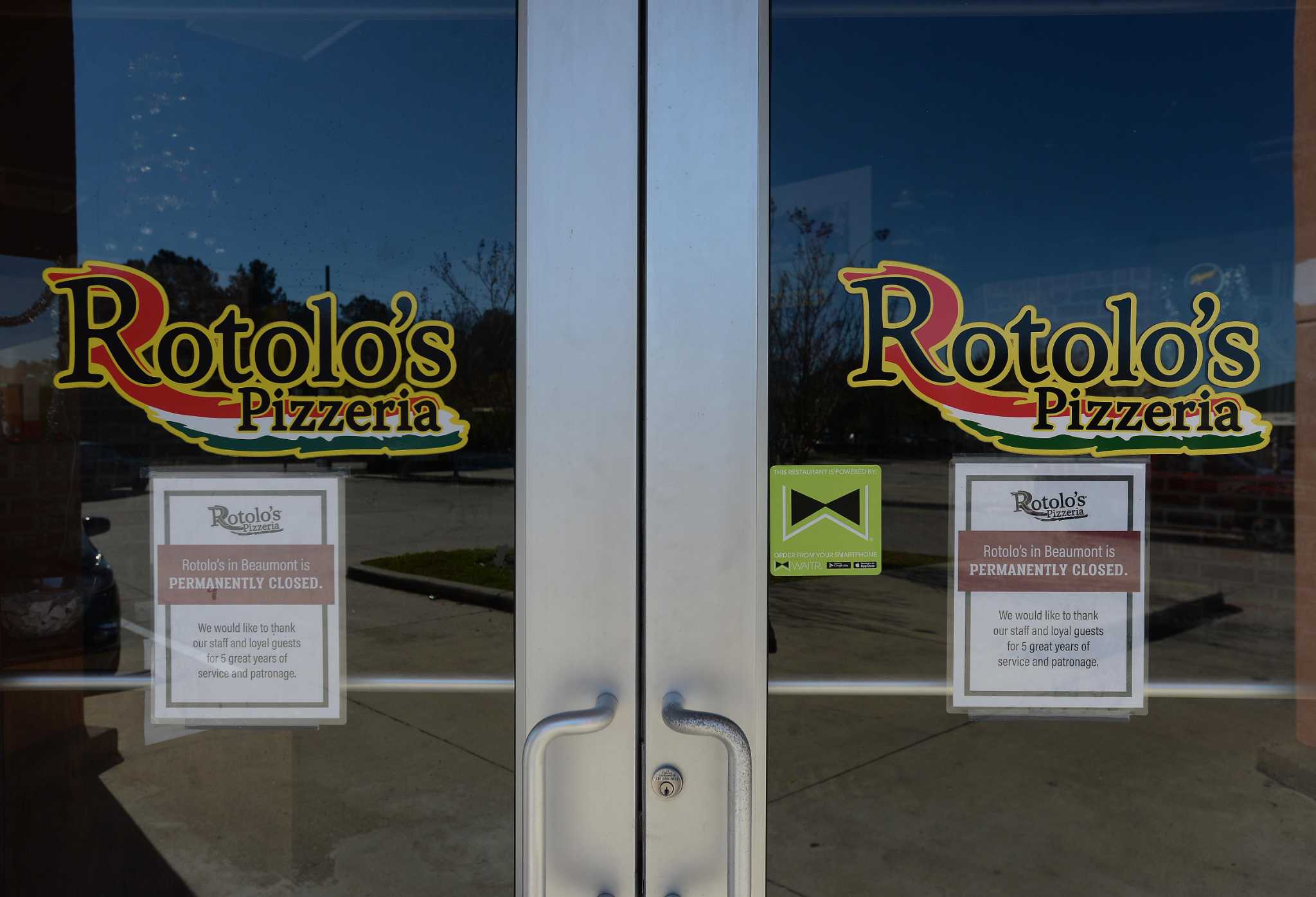 What’s New: Rotolo’s Pizzeria closes