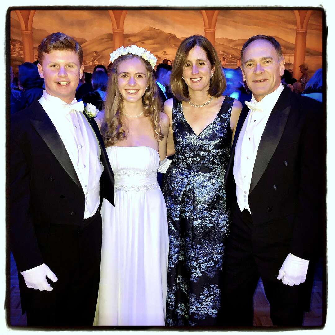 2019 Cotillion Debutante Ball in San Francisco rolls out tradition with ...