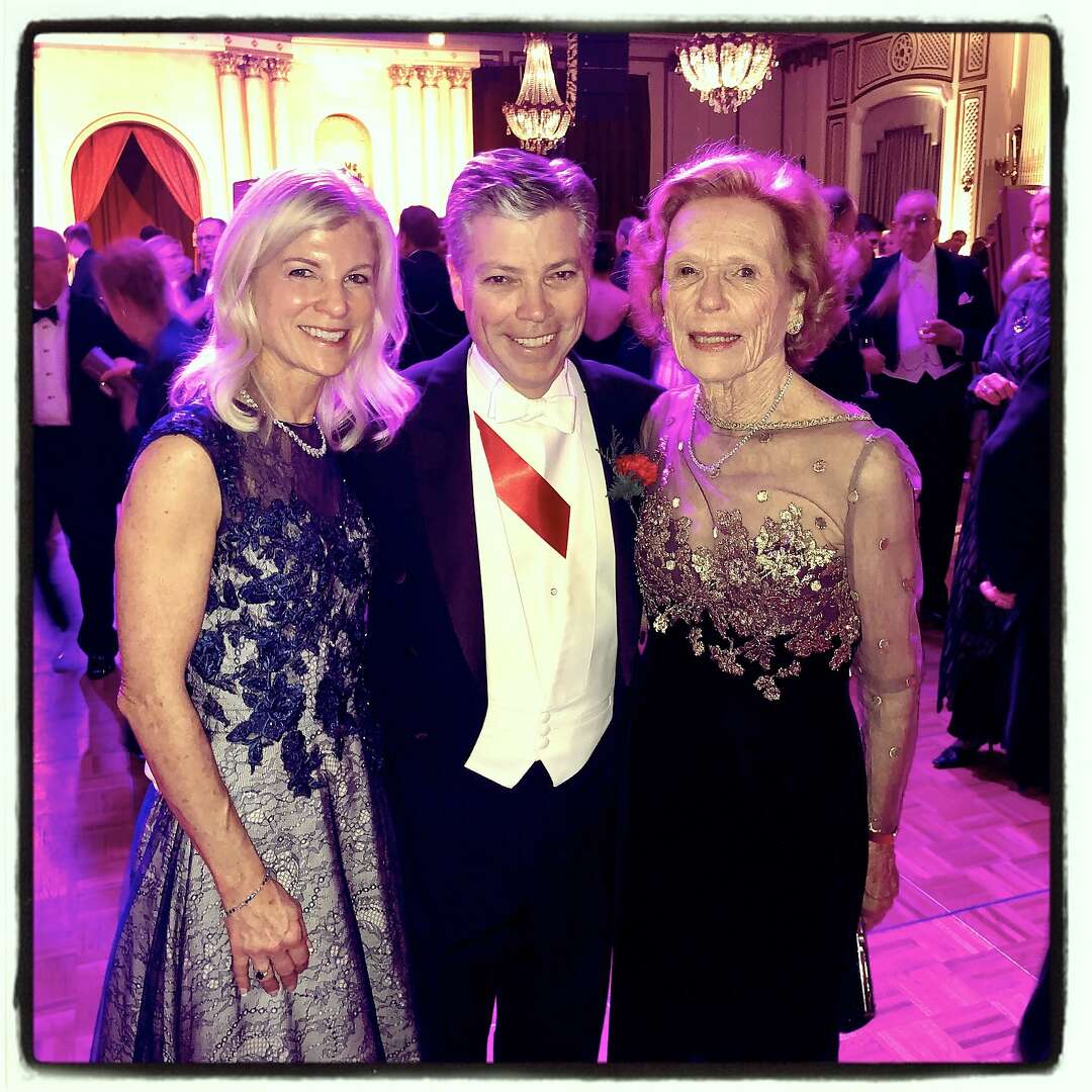 2019 Cotillion Debutante Ball in San Francisco rolls out tradition with ...