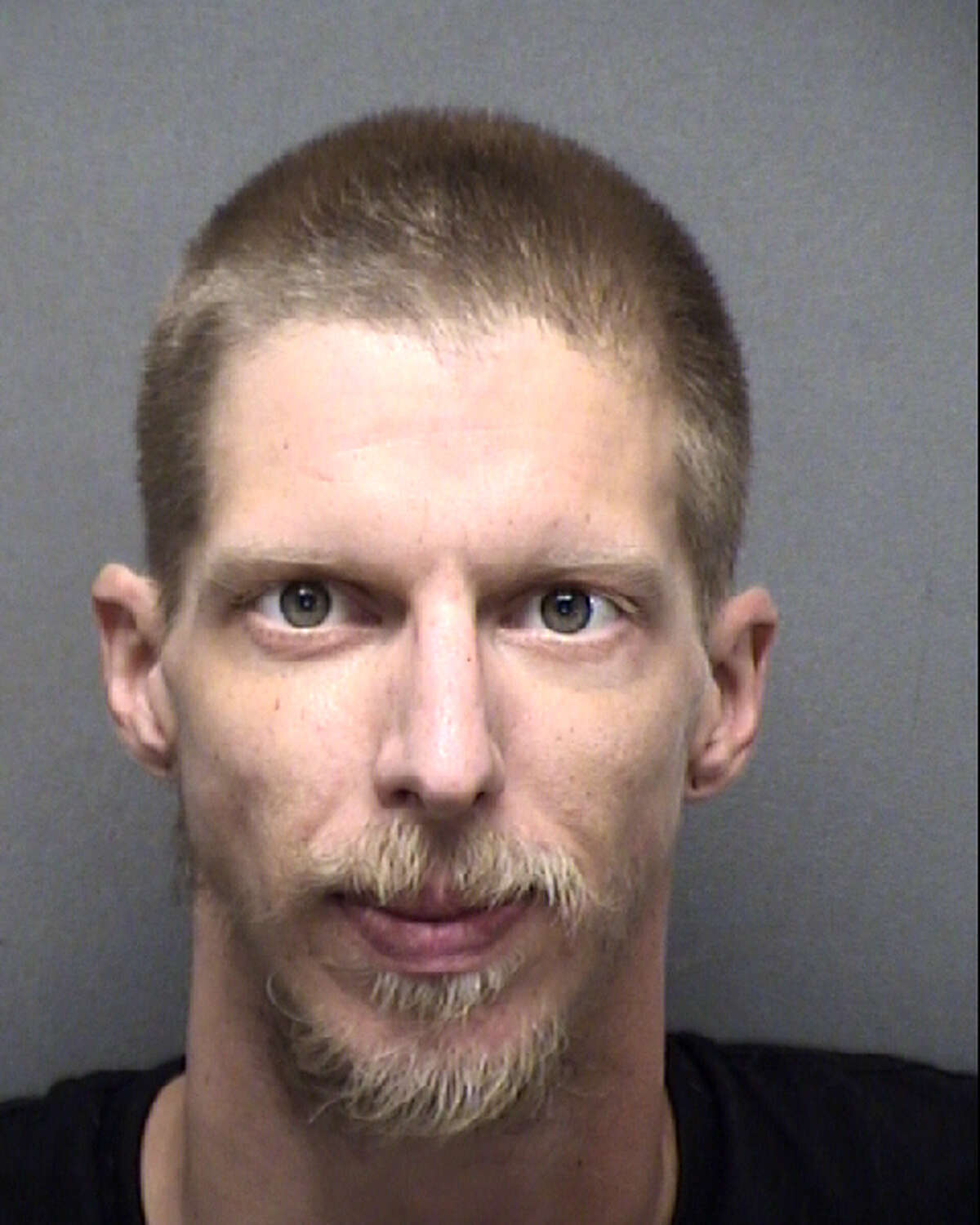 Strange arrests around San Antonio: Harassing texts include sexual ...