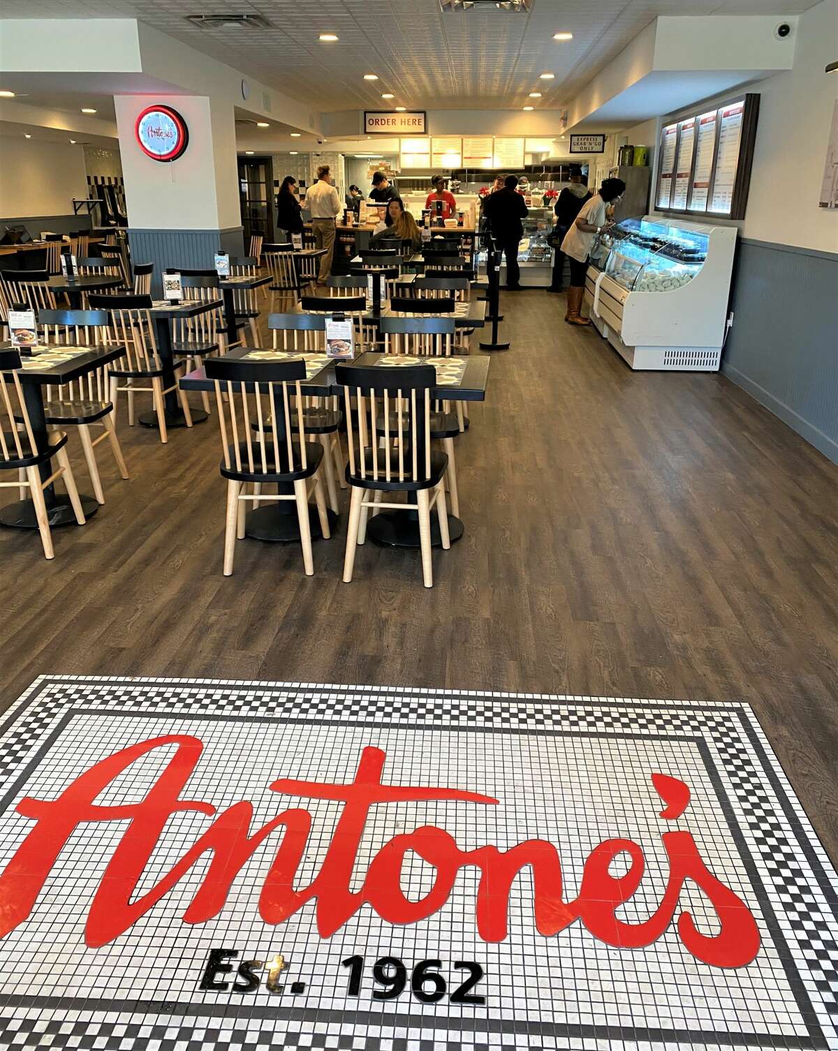 Antone's Famous Po'Boys opens new location in Texas Medical Center
