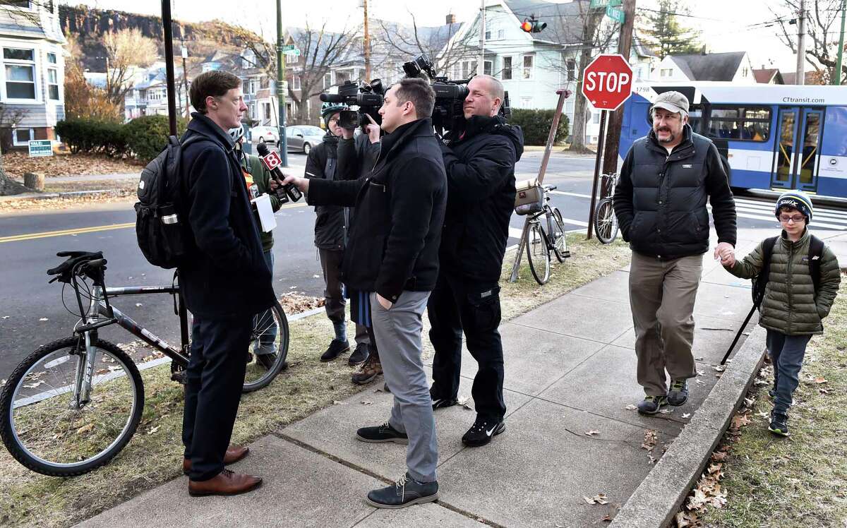 In Photos: Mayor Justin Elicker's first day