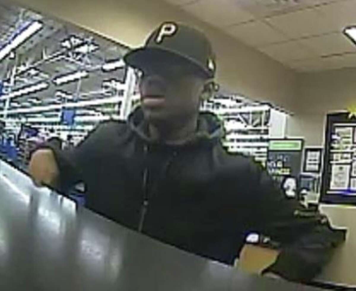 Fbi Wants Help Finding First Houston Bank Robber Of 2020