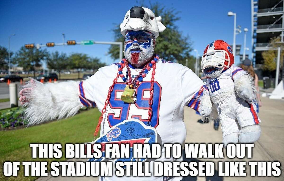 Memes celebrate Texans' win, Patriots' loss