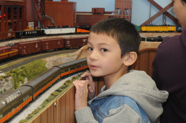 Model train club moving along