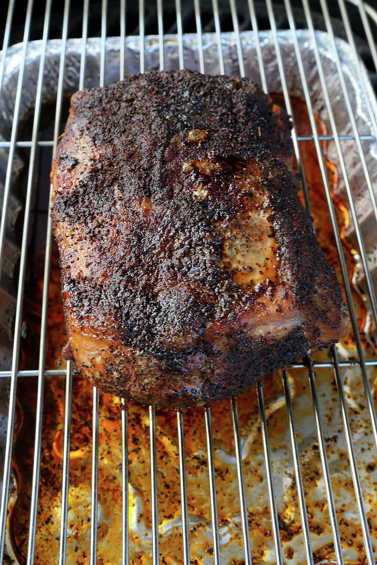 How to add coffee to your meat rubs for grilling steaks, brisket, pork ...