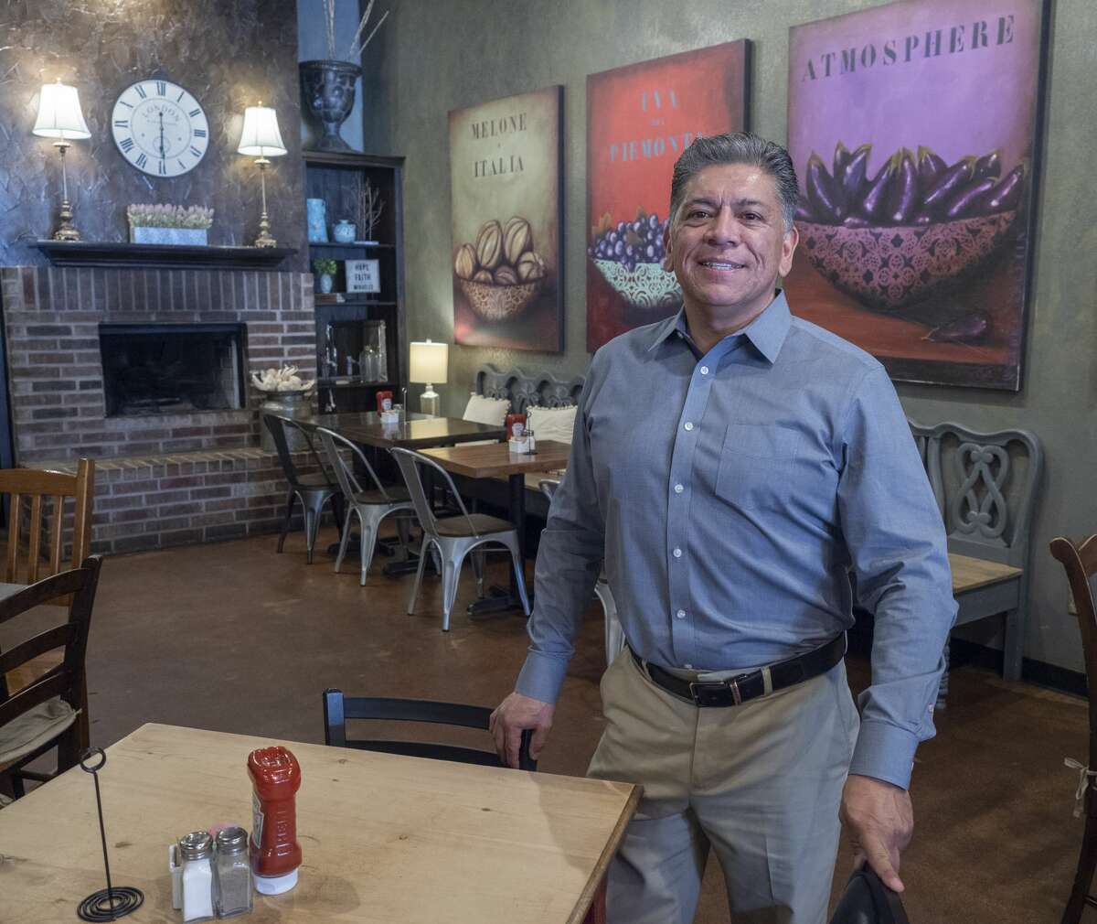 Texas Restaurant Association inducts Midland's Jerry Morales into hall