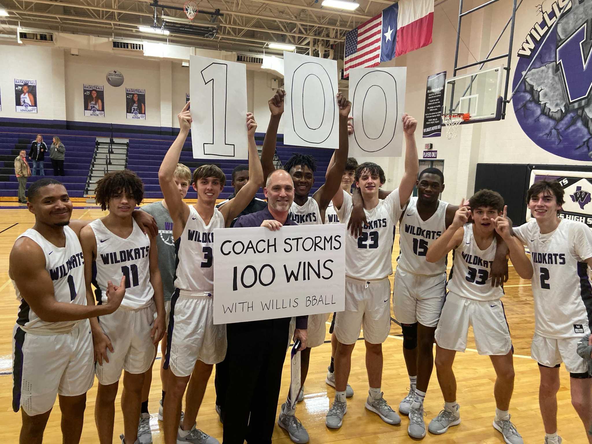 HOOPS ROUNDUP: Willis coach Michael Storms wins No. 100