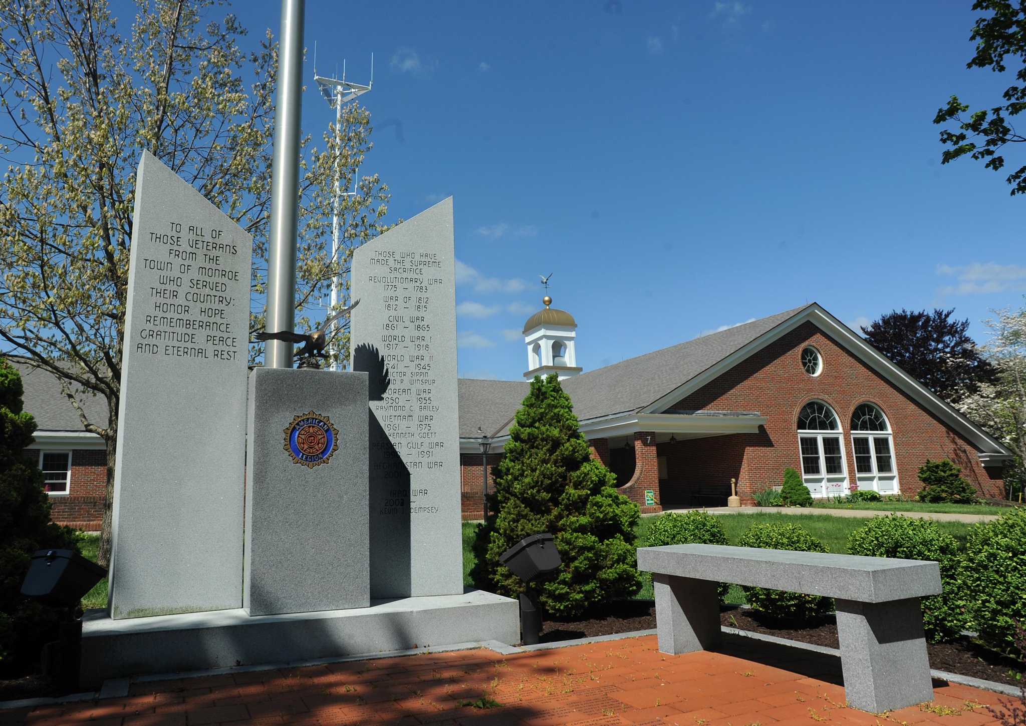 Monroe council considers new teachers’ contract