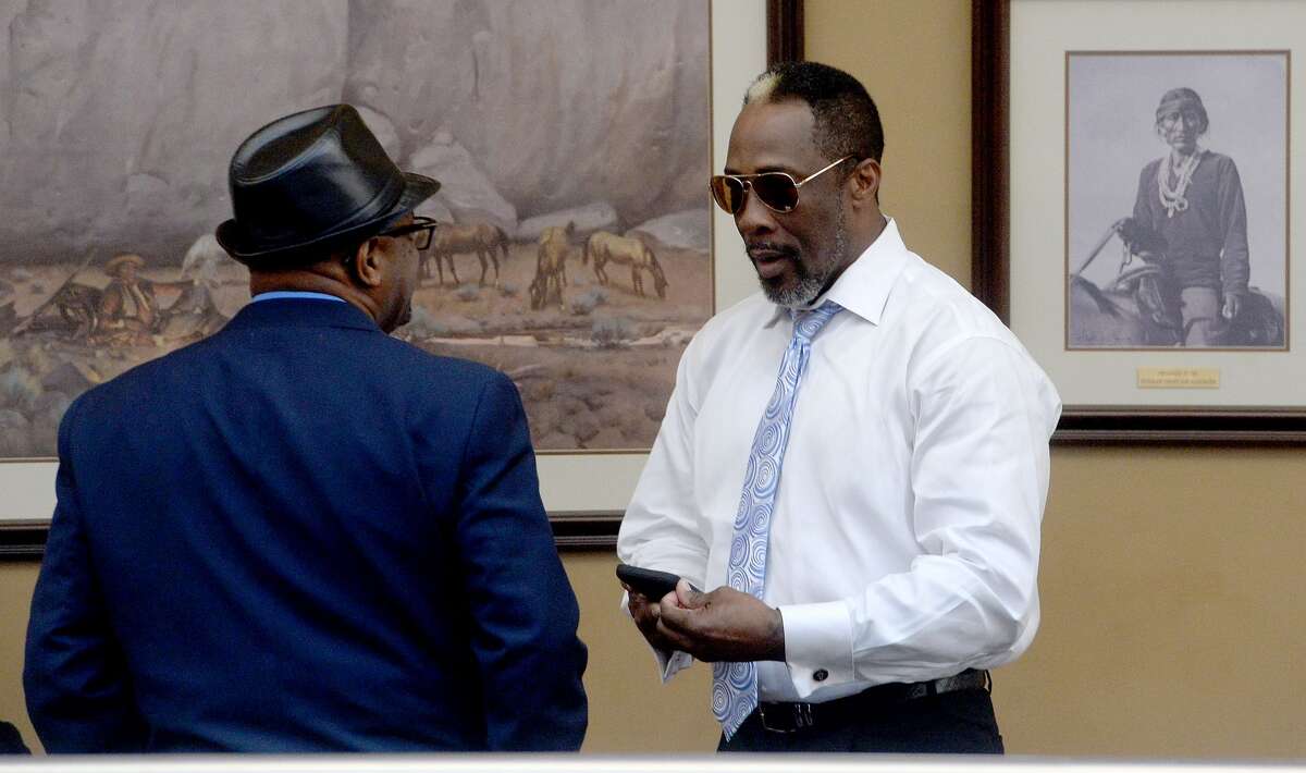 Former Beaumont ISD electrician Calvin Walker's sentencing hearing ...