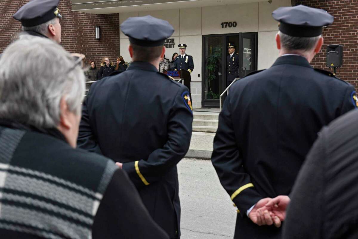 Troy detective captain retires as city ponders his replacement