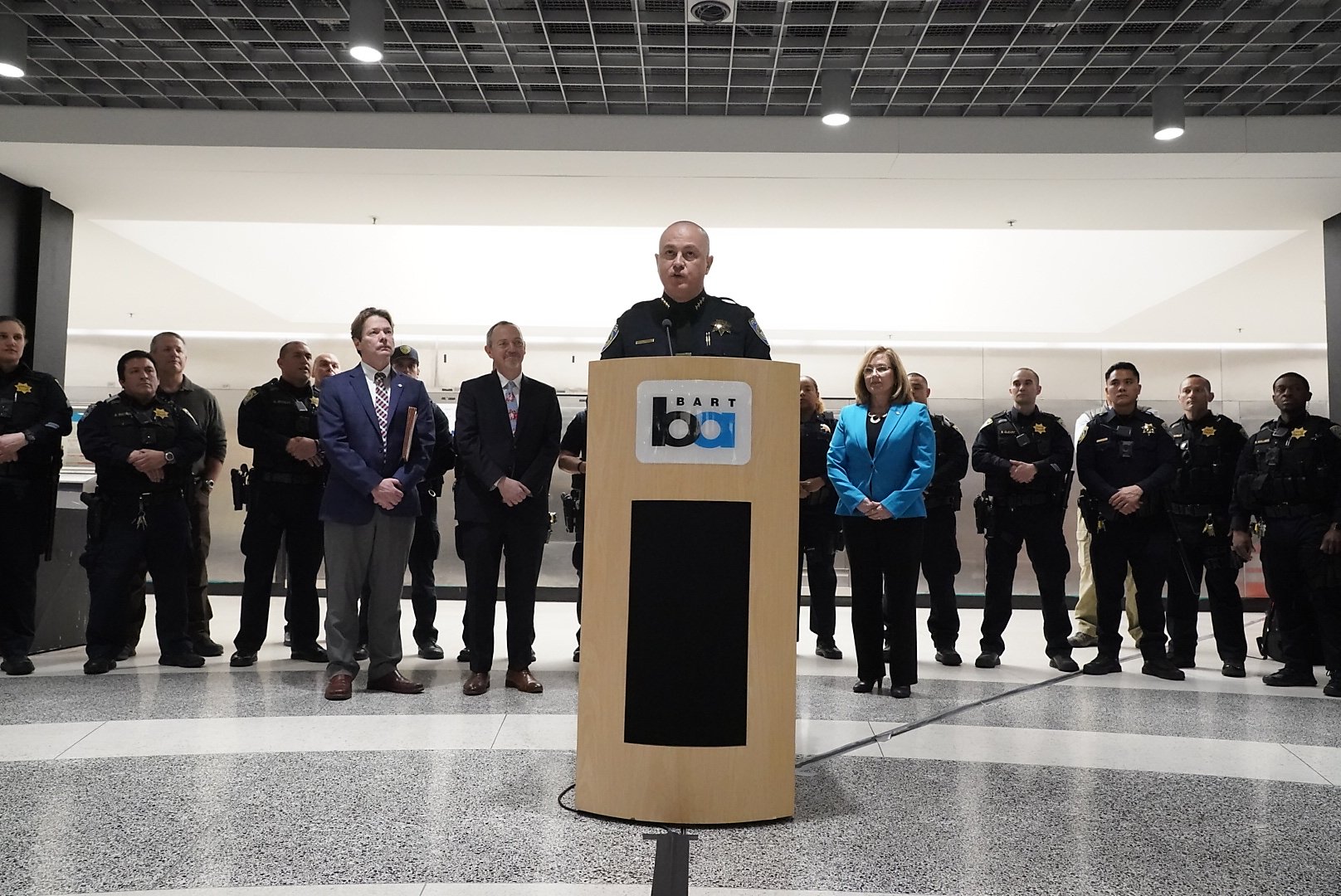 BART names Ed Alvarez, a 22-year veteran of its force, as new police chief