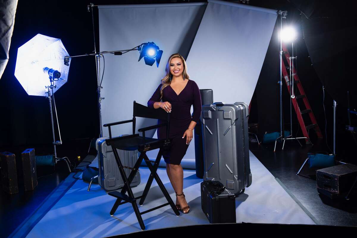 San Antonio reporter makes crossover from Spanish to English TV news