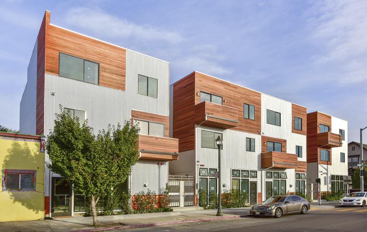 Newly built triplex with commercial space open Sunday in Oakland