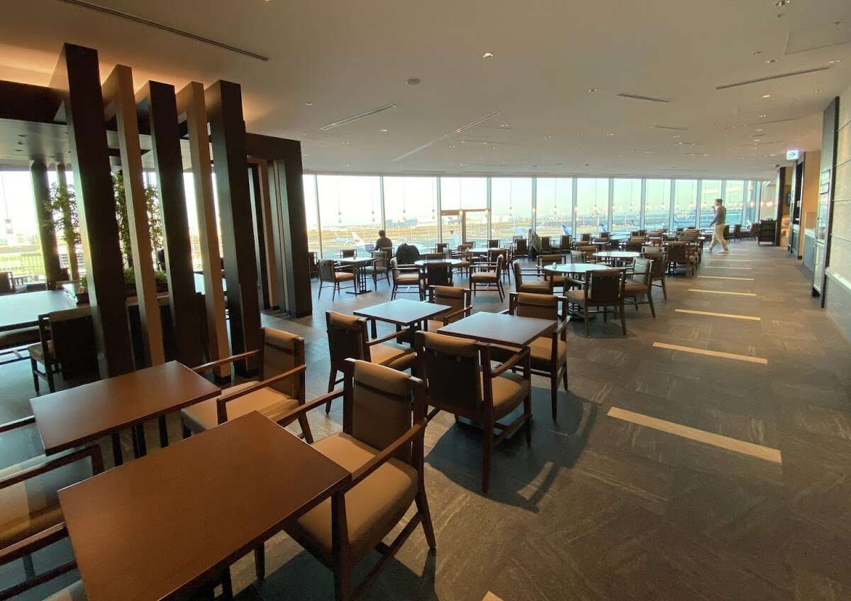 Giving Tokyo's new(ish) Haneda Airport a try