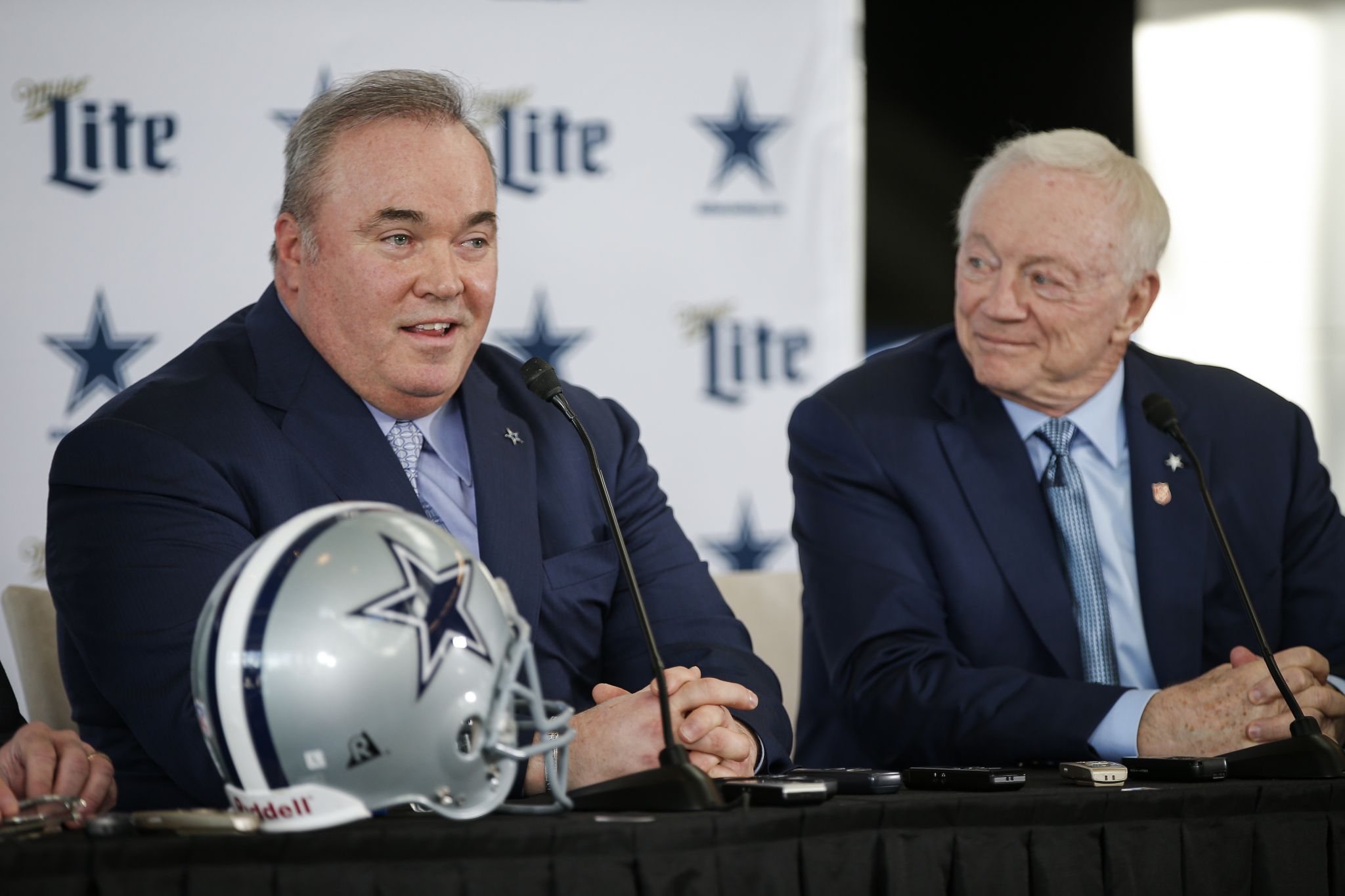 LEROY: New coach doesn’t change skepticism for Cowboys’ future